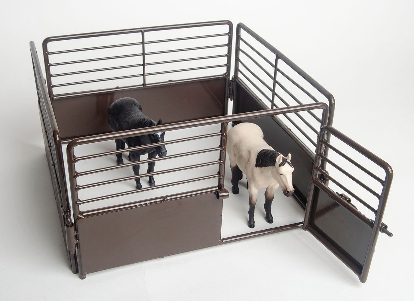 Priefert Horse Stall: Little Buster Toys